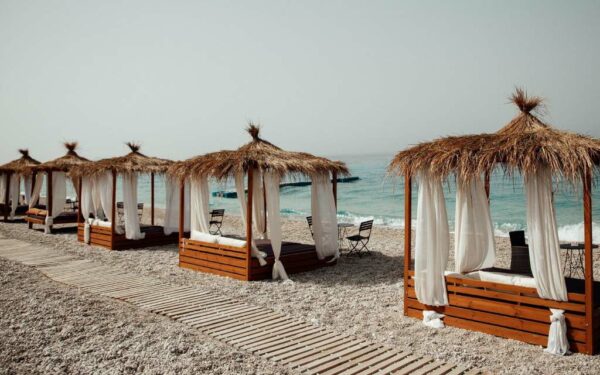 The best Beach Clubs 2023 | Sandbeds